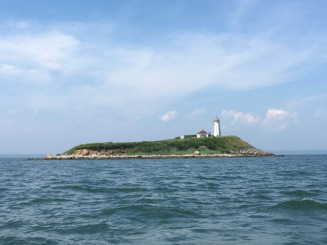 Faulkner's Island Light | Lighthouse New England